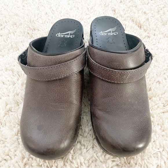 Dansko | Shoes | Dansko Ingrid Brown Oiled Leather Clog Women Slipon ...